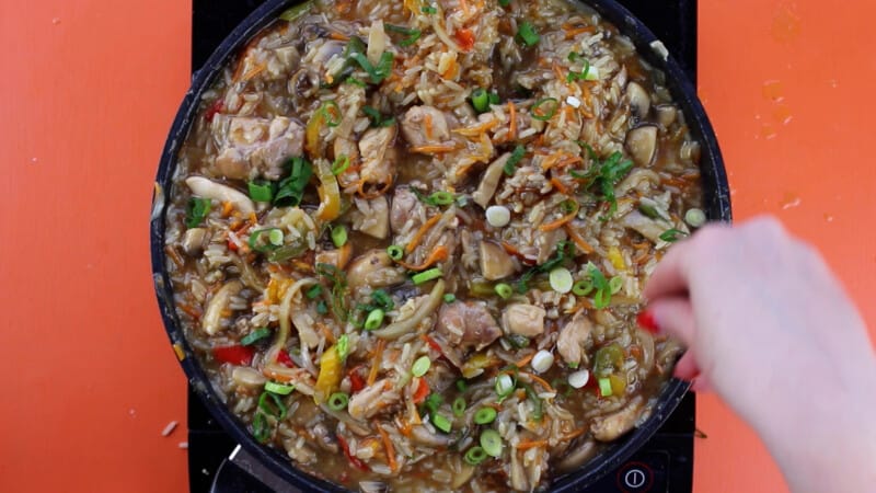 Loaded Vegetable Chicken Teriyaki Rice Bowls – Beat The Budget