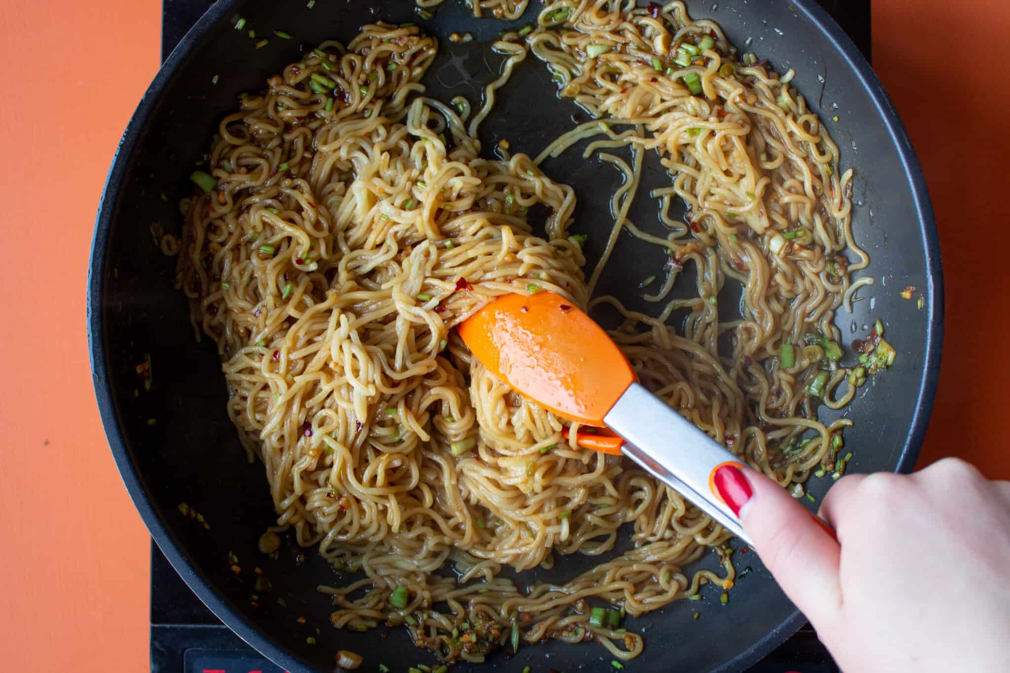 The Best Spicy Chili Oil Ramen Noodles – Beat The Budget