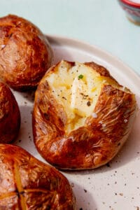 Frozen Jacket Potato in Air Fryer (No Thawing!) – Beat The Budget