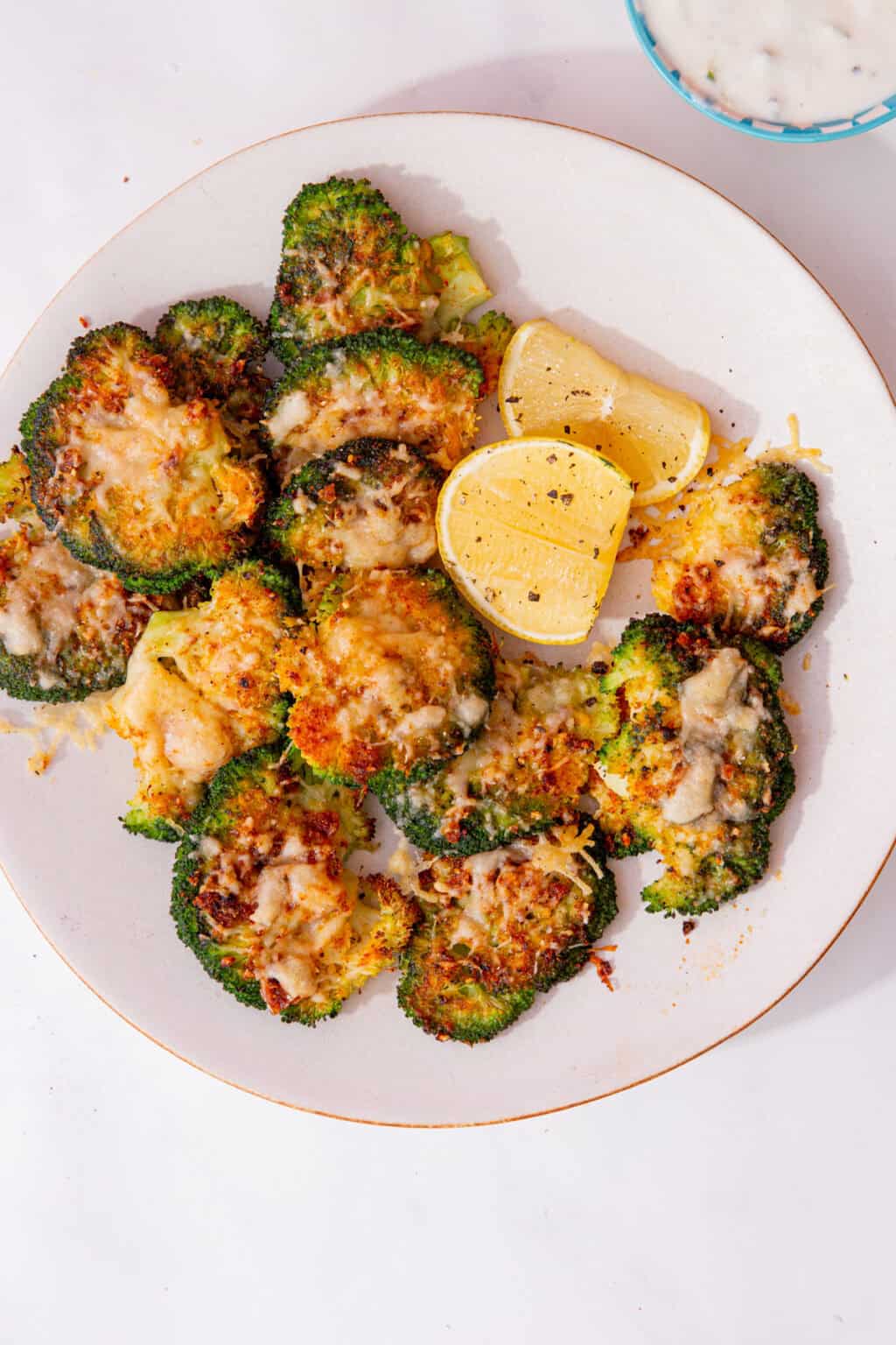 Crispy Smashed Broccoli with Parmesan – Beat The Budget