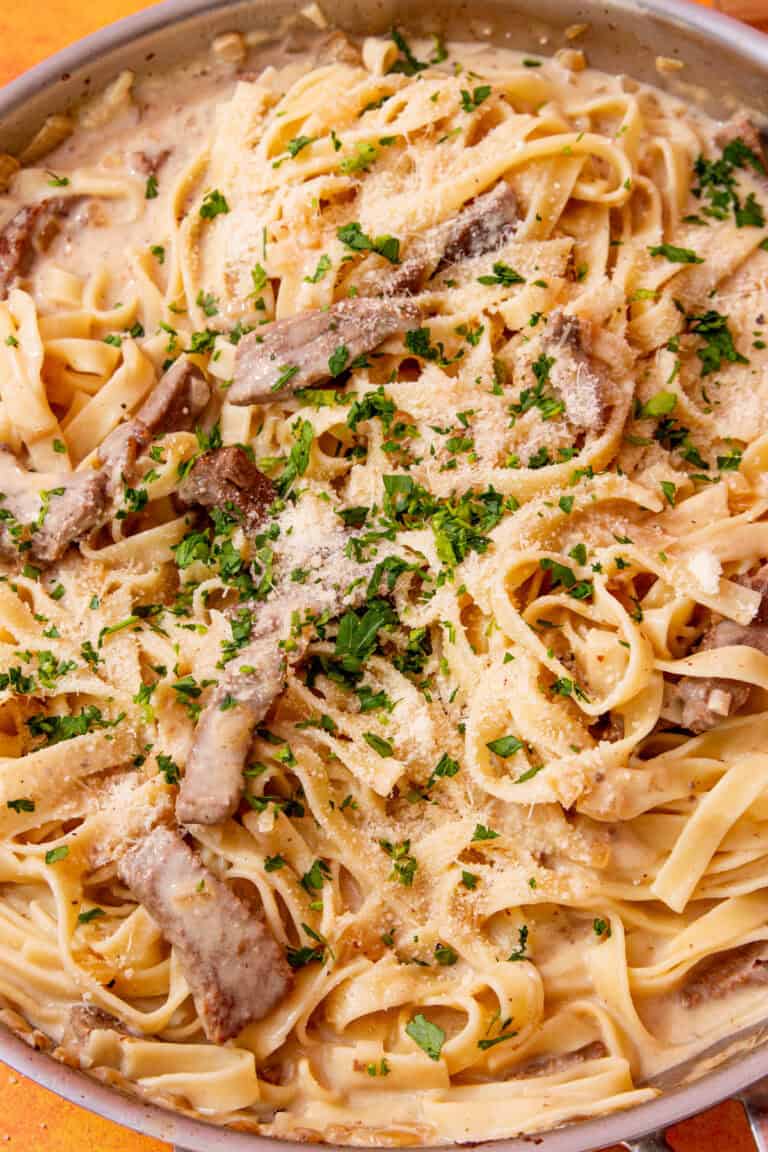 Steak Pasta with Creamy Sauce (in 30 minutes or less!) – Beat The Budget