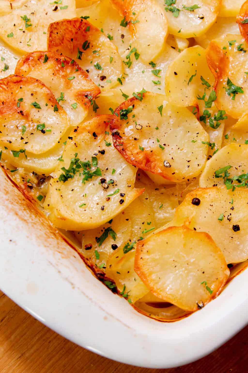 Delicious Boulangere Potatoes (with chicken stock) – Beat The Budget